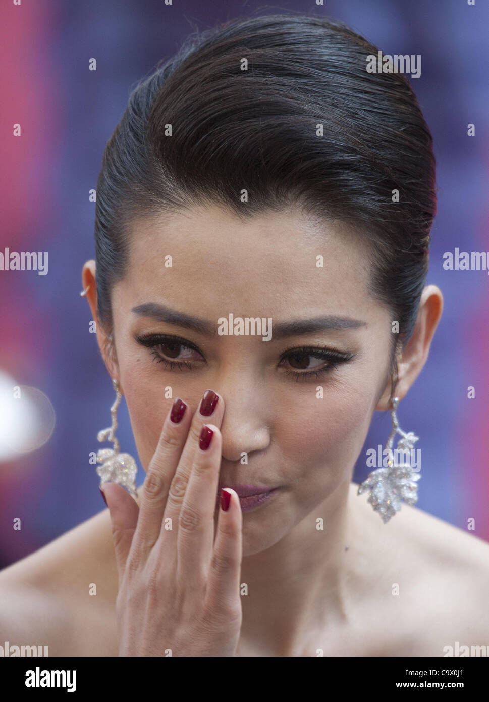 Feb. 26, 2012 - Hollywood, California, U.S - Actress Li Bingbing on the ...