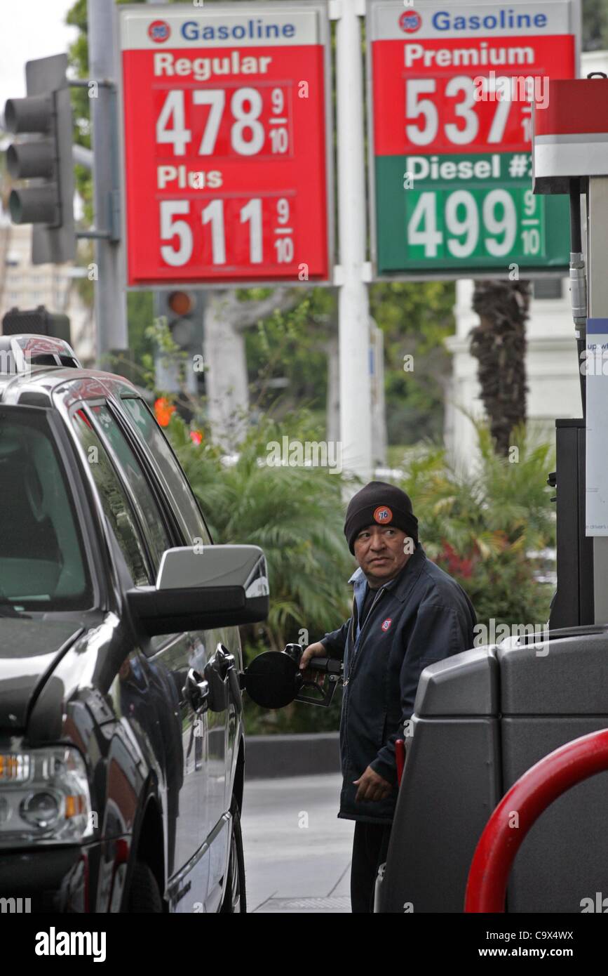 Pump station los angeles hi-res stock photography and images - Alamy