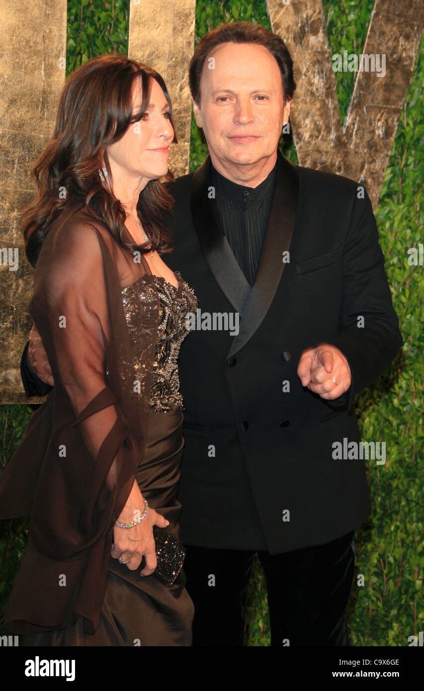 BILLY CRYSTAL & WIFE 2012 VANITY FAIR OSCAR PARTY LOS ANGELES ...