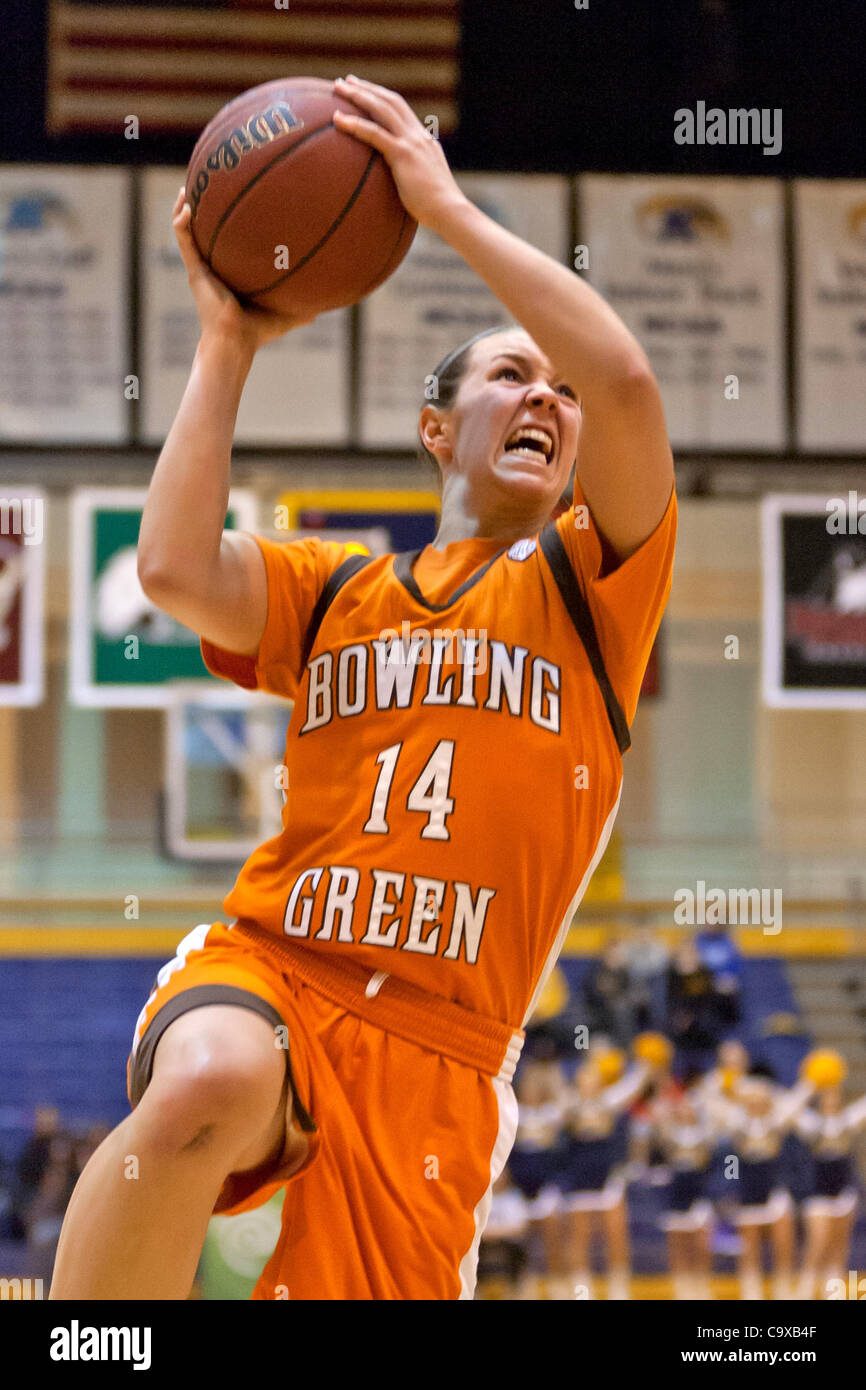 Feb. 28, 2012 - Kent, Ohio, U.S - Bowling Green guard Jessica Slagle ...