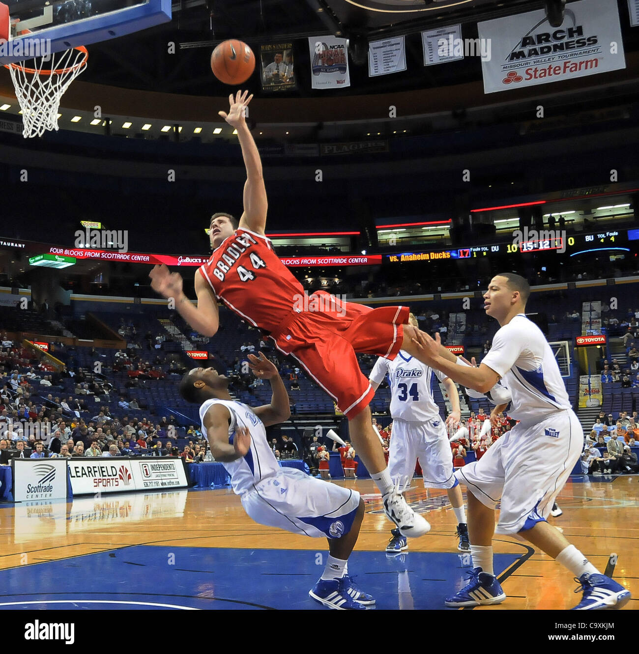 March 1, 2012 - St. Louis, Missouri, U.S. - Drake defender KURT ...