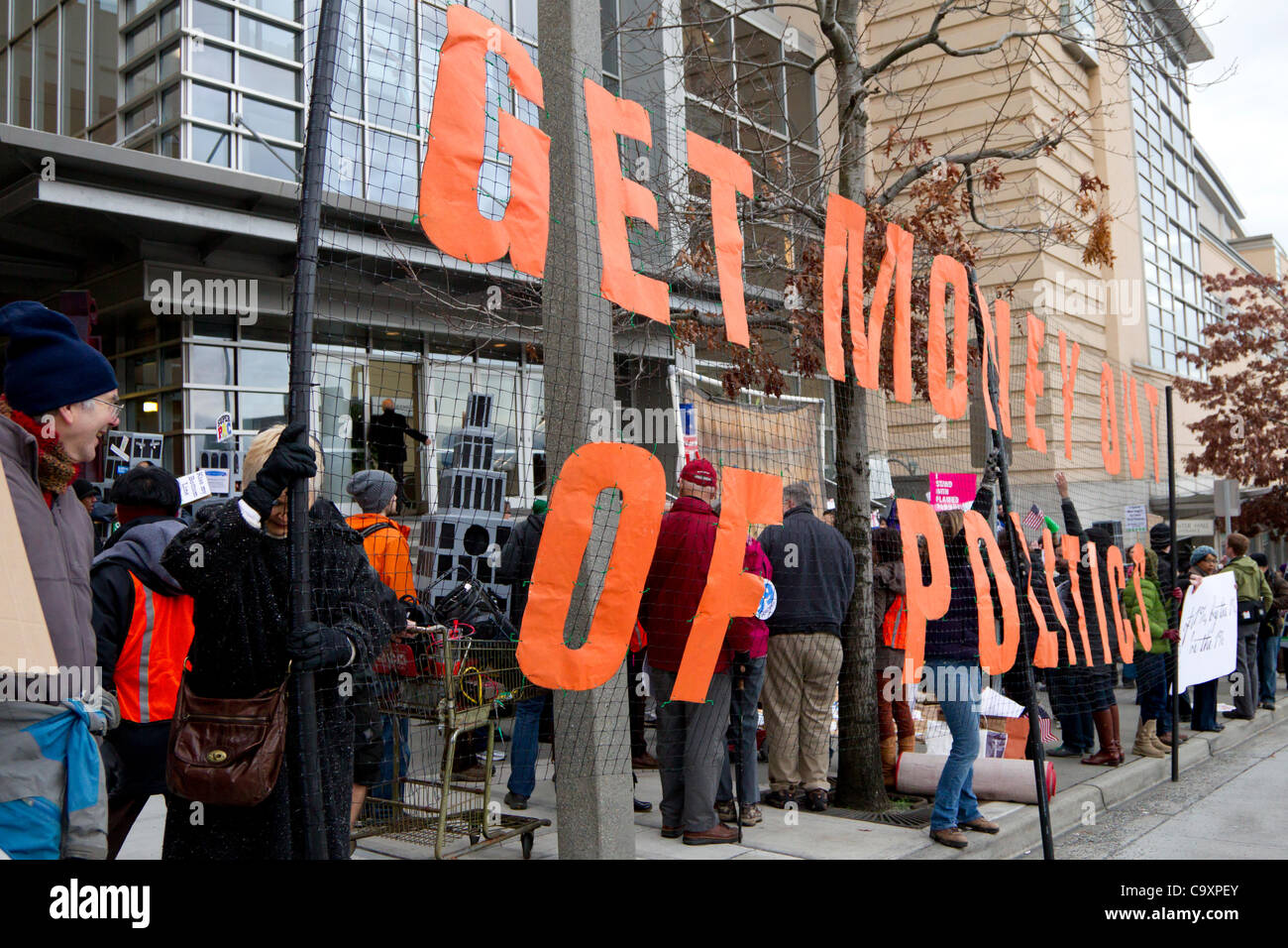 Income inequality protest hi-res stock photography and images - Alamy