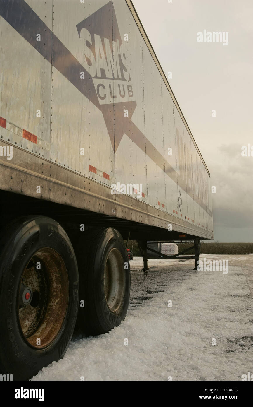 Broken Skylights High Resolution Stock Photography and Images - Alamy