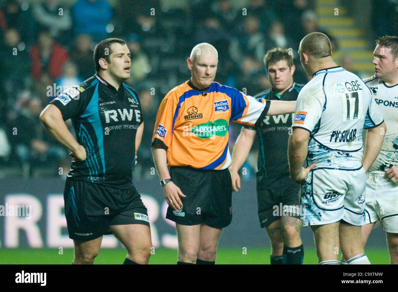 Neil paterson hi-res stock photography and images - Alamy