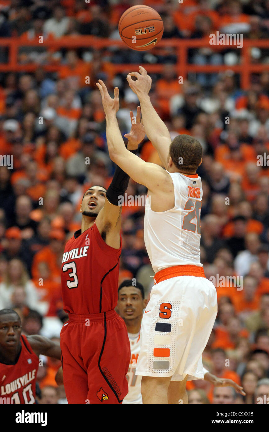 Alter 20 25 hi-res stock photography and images - Alamy