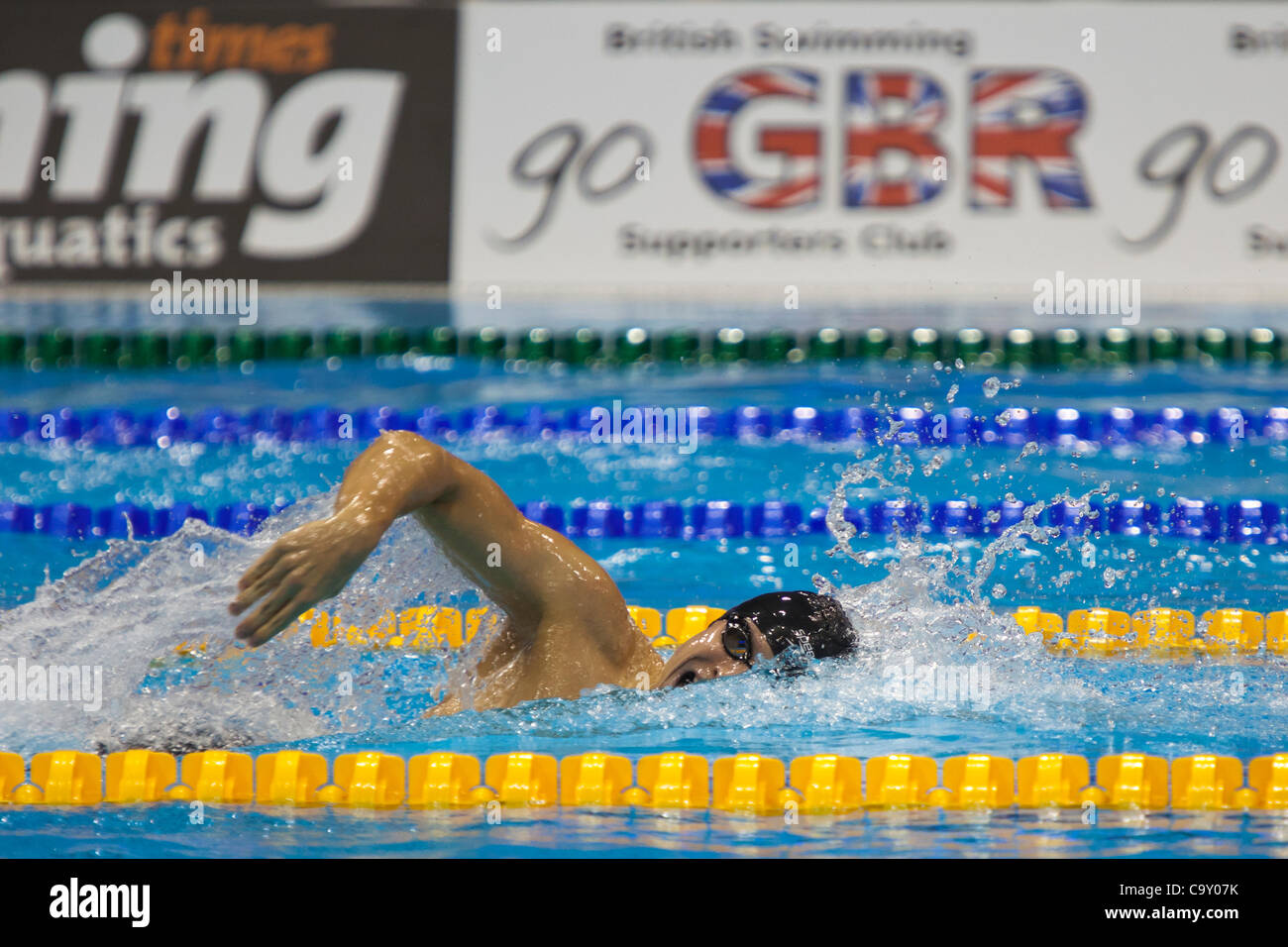 Mens open 400m freestyle hi-res stock photography and images - Alamy