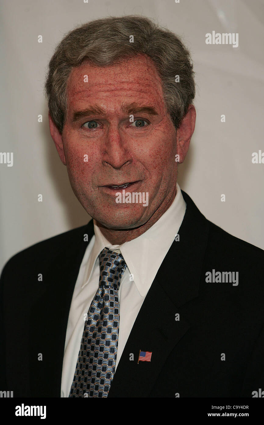 Feb 04, 2006; Hollywood, CA, USA; President George W. Bush impersonator ...