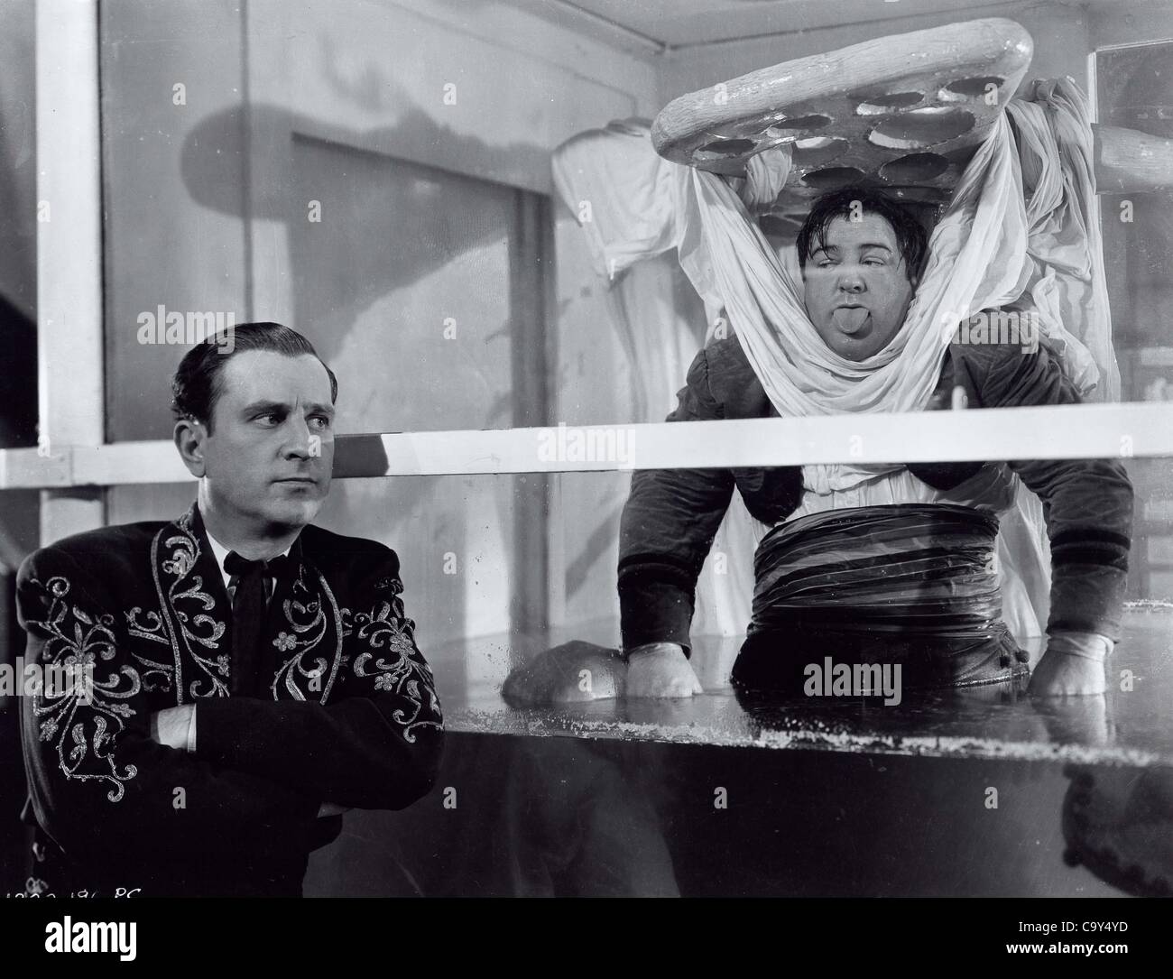 ABBOTT AND COSTELLO.Bud Abbott and Lou Costello.Supplied by Photos, inc ...