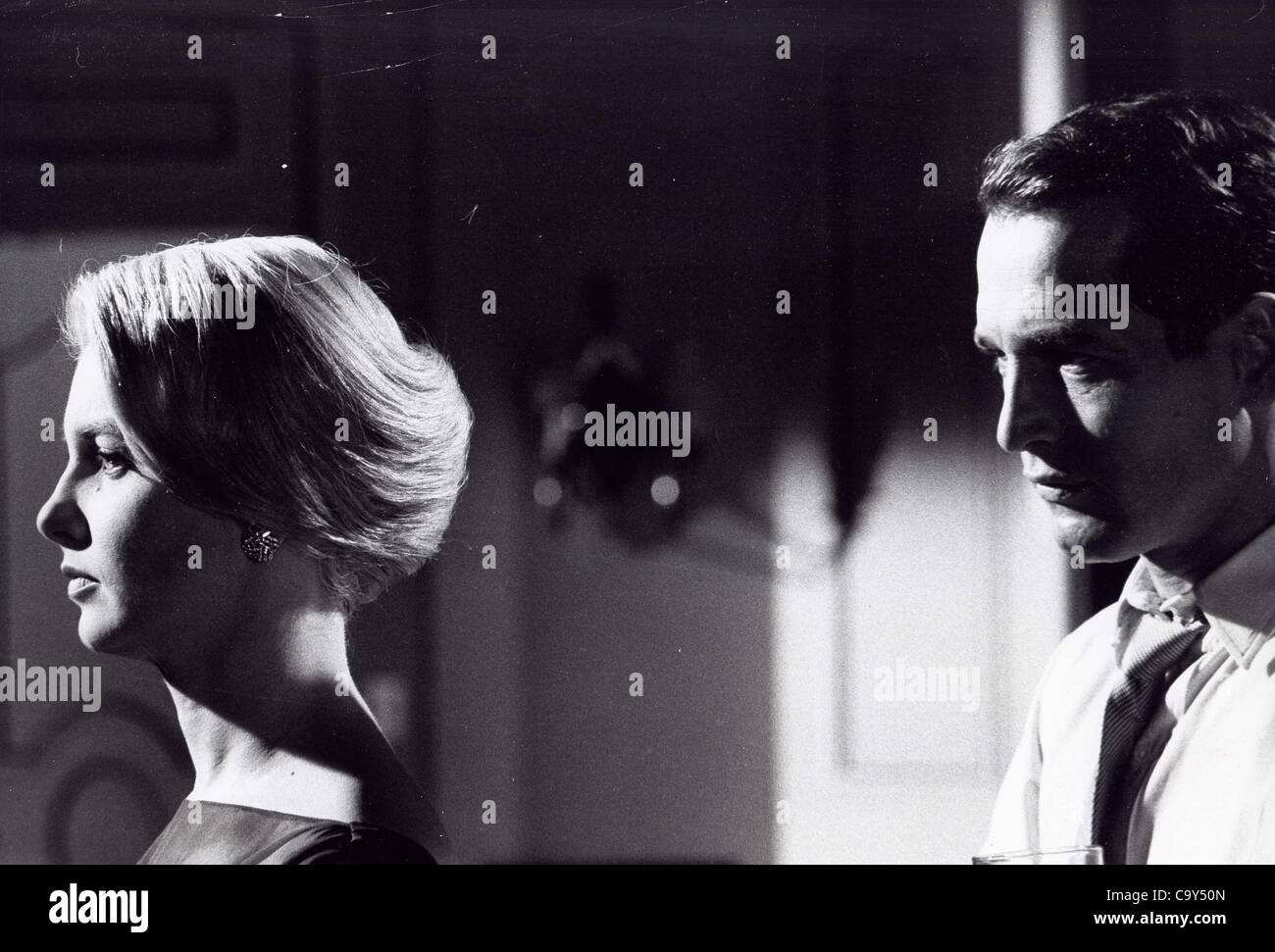 JOANNE WOODWARD with Paul Newman.(Credit Image: Â© Jack Stager/Globe ...