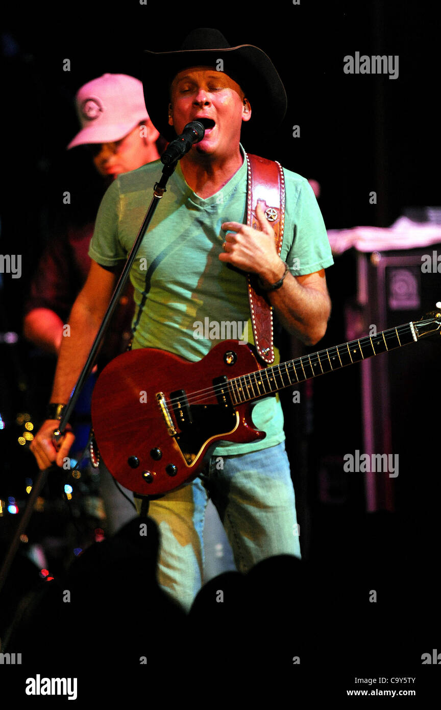 Mar. 4, 2012 - Wilmington, North Carolina; USA - Singer KEVIN FOWLER ...