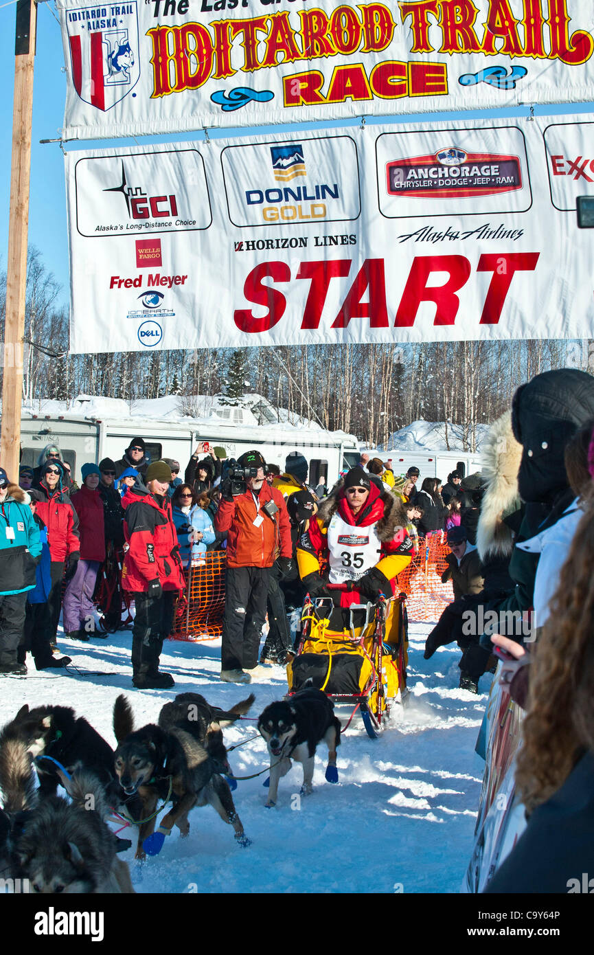 Iditarod musher Mitch Seavey leaves the gate at the Restart of Iditarod ...