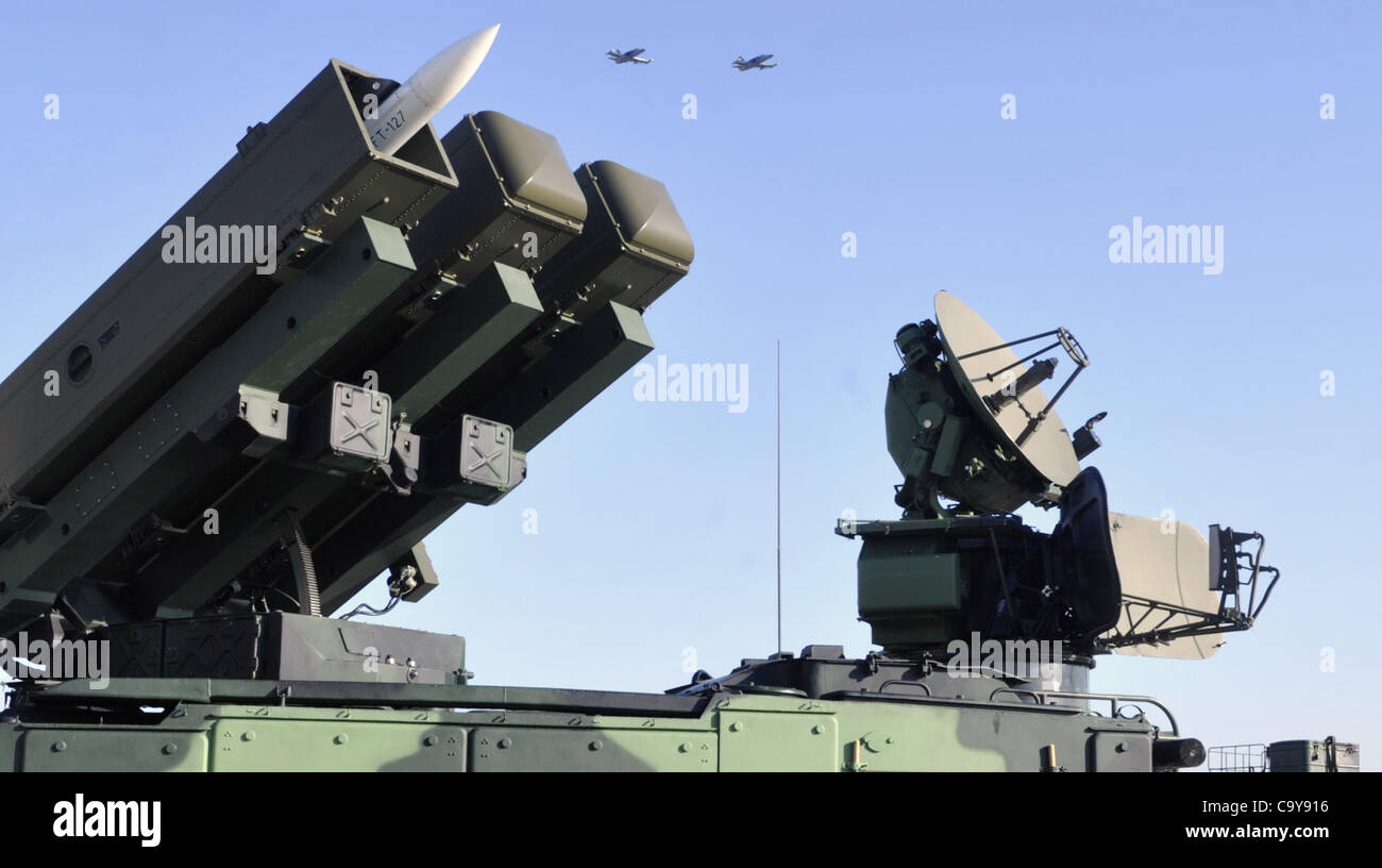Self-propelled tactical air defence missile system 2K12 - KUB (NATO ...