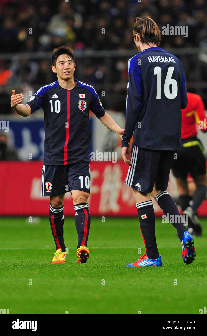 (L-R) Shinji Kagawa, Mike Havenaar (JPN), FEBRUARY 29, 2012 - Football ...