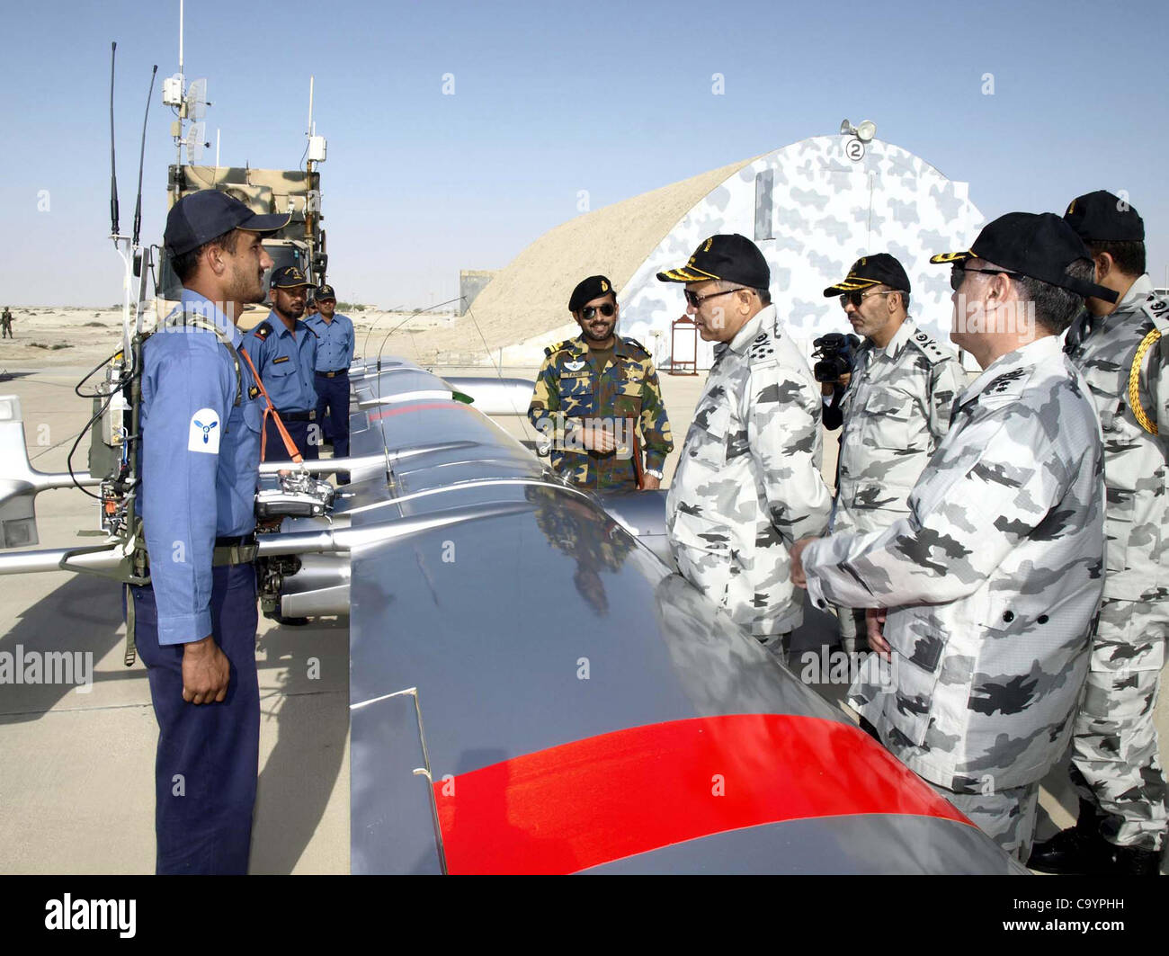 Naval bases hi-res stock photography and images - Alamy