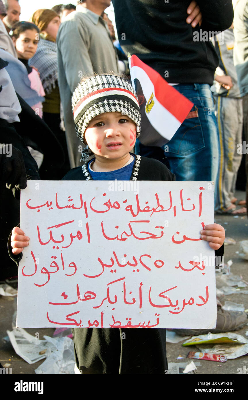 Egyptian citizens continue to flock to Tahrir square with various ...