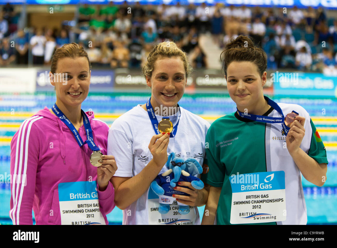 Elizabeth Simmonds (Gold), Stephanie Proud (Silver) & Karley Mann ...