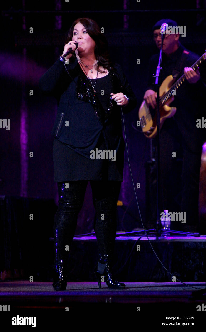Jann arden hi-res stock photography and images - Alamy
