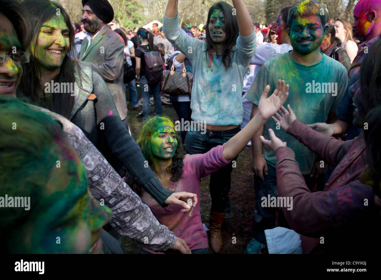 Hindu community hi-res stock photography and images - Alamy