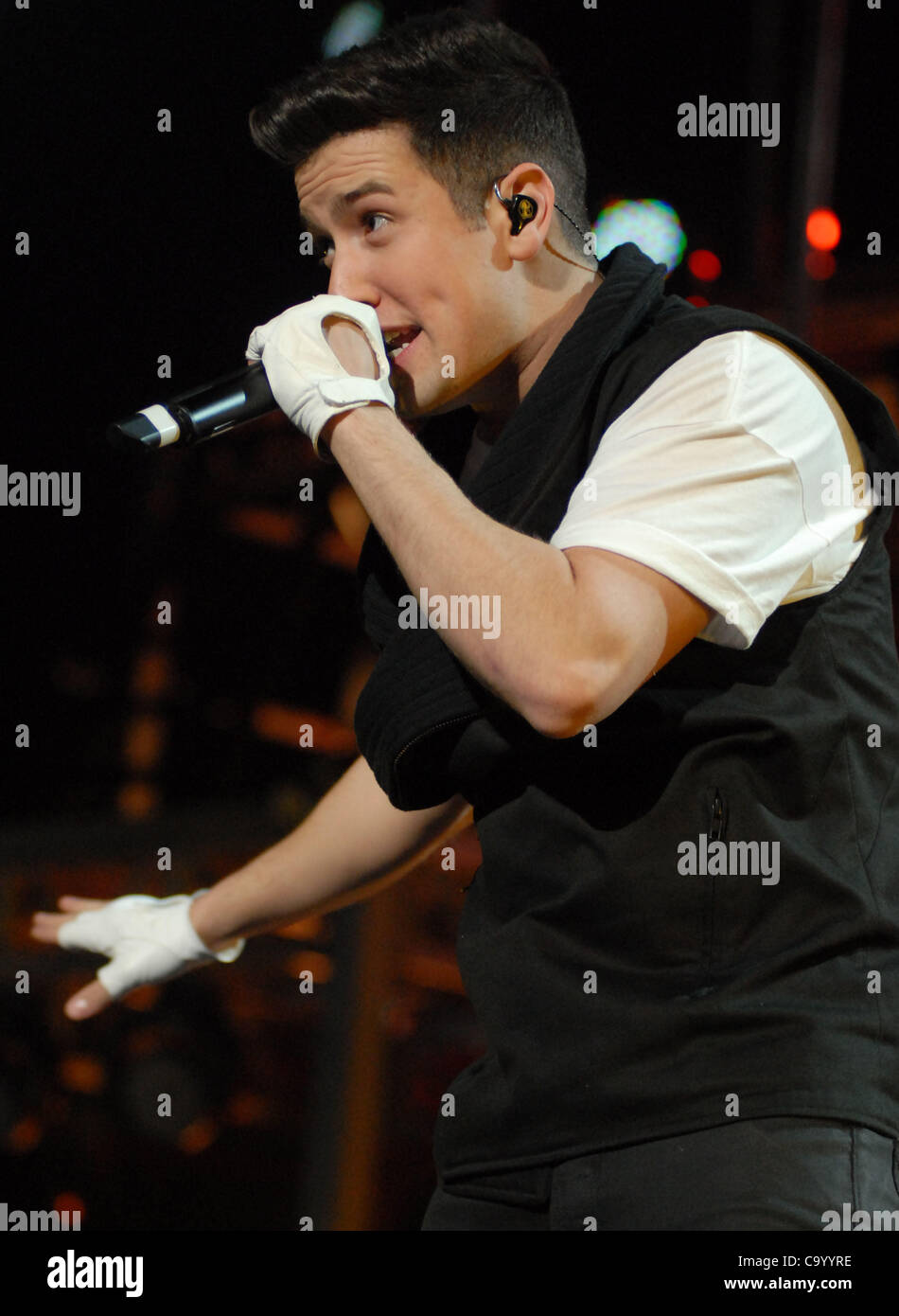 Big time rush in concert hi-res stock photography and images - Alamy