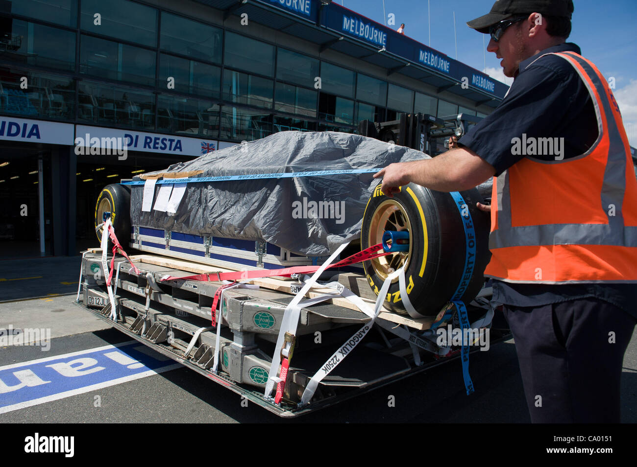 F1 car transporter hi-res stock photography and images - Alamy