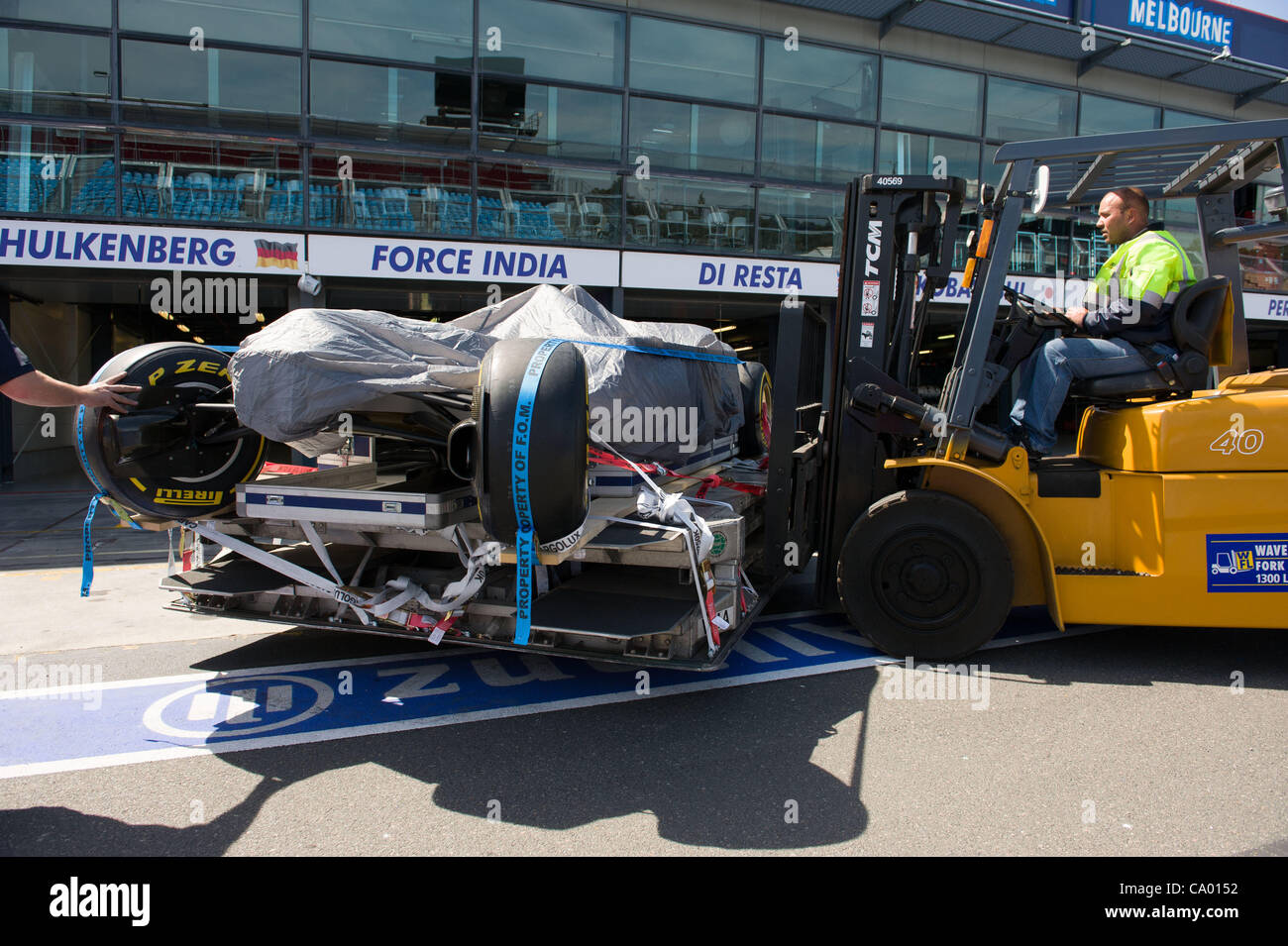 F1 car transporter hi-res stock photography and images - Alamy