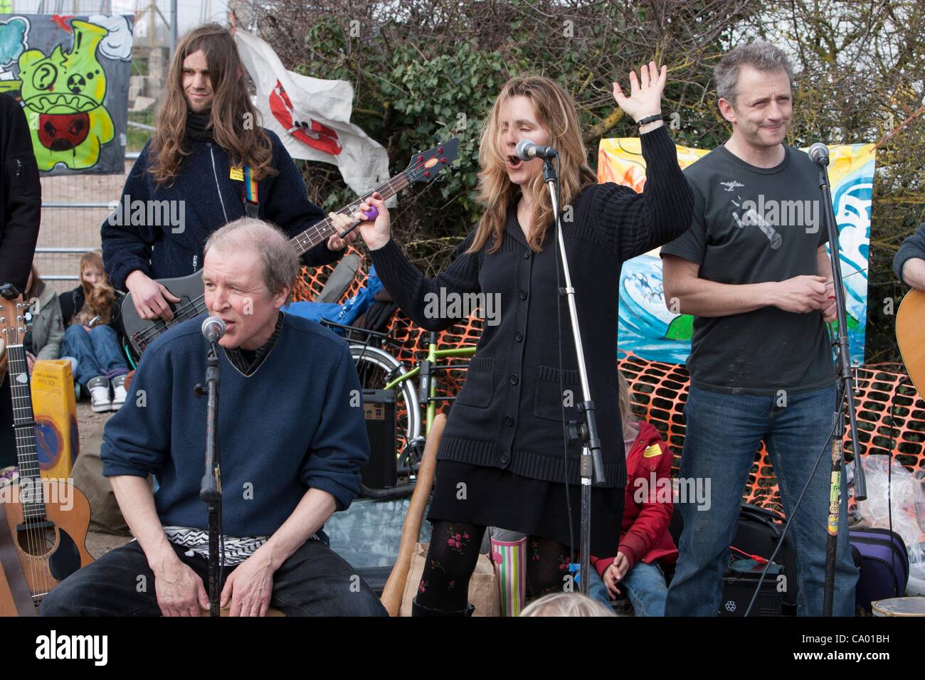 Theo Simon of Sieze the Day sings protest songs at the gates of Hinkely ...