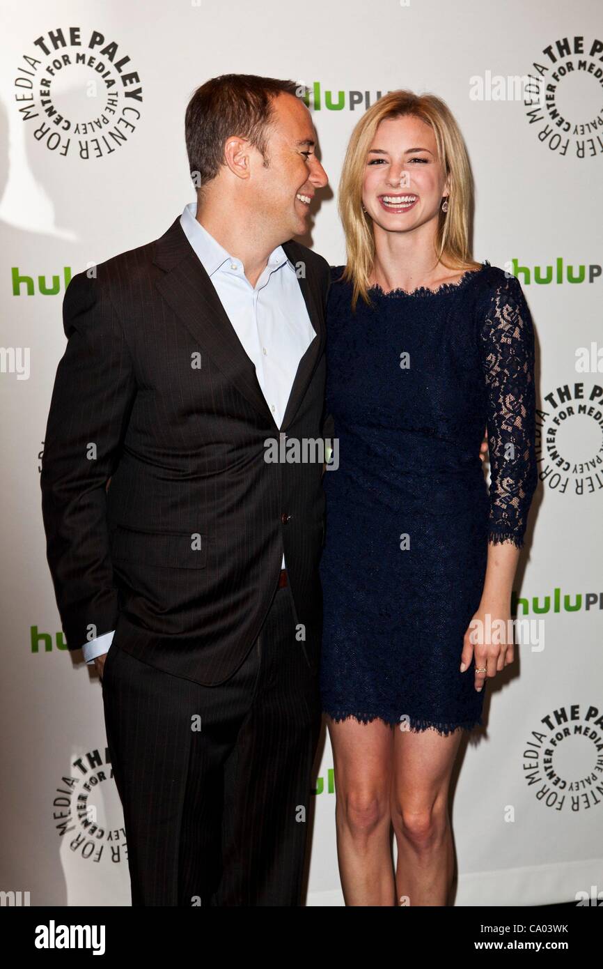 Mike kelley hi-res stock photography and images - Alamy