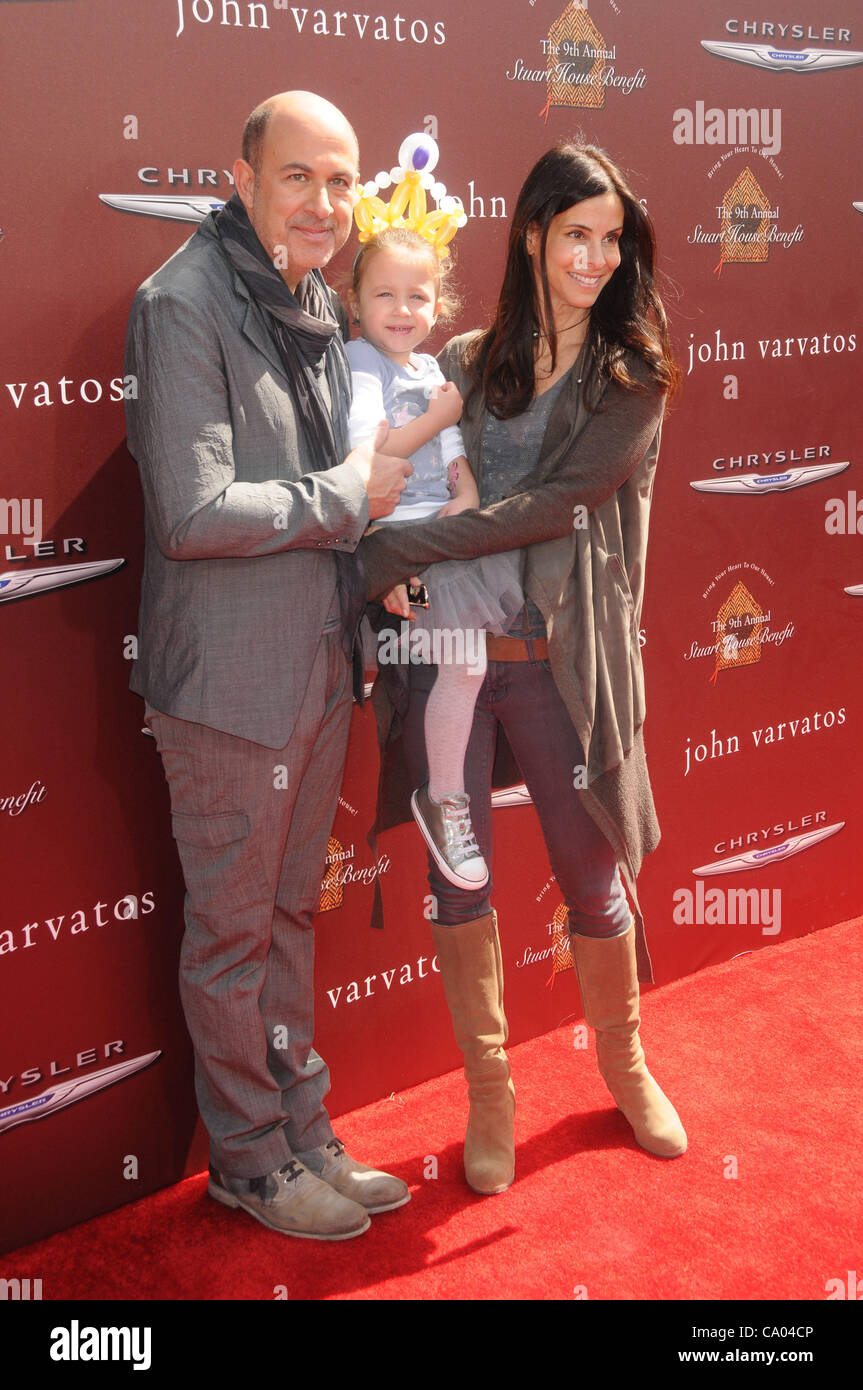 John varvatos and joyce varvatos hi-res stock photography and images ...