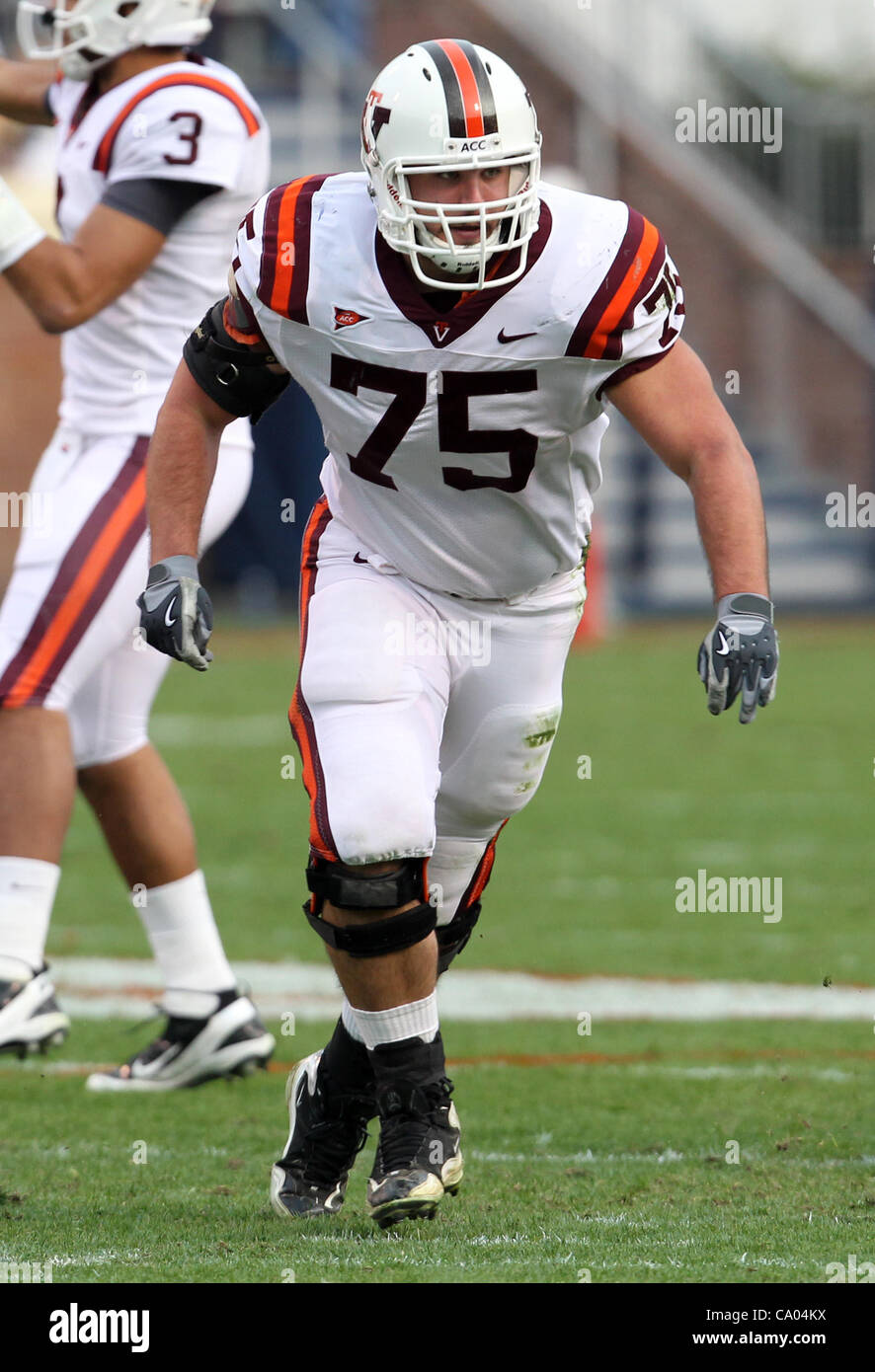 Nov. 26, 2011 - Charlottesville, Virginia, United States - Guard Greg ...