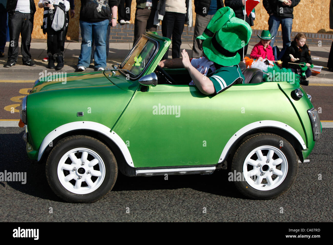 Mini birmingham hi-res stock photography and images - Alamy