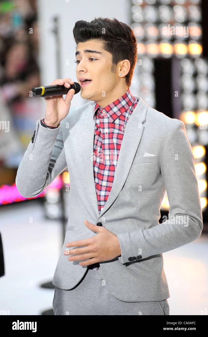 Zayn Malik at talk show appearance for NBC Today Show Concert with One ...