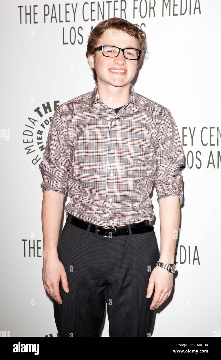 Angus jones half men hi-res stock photography and images - Alamy