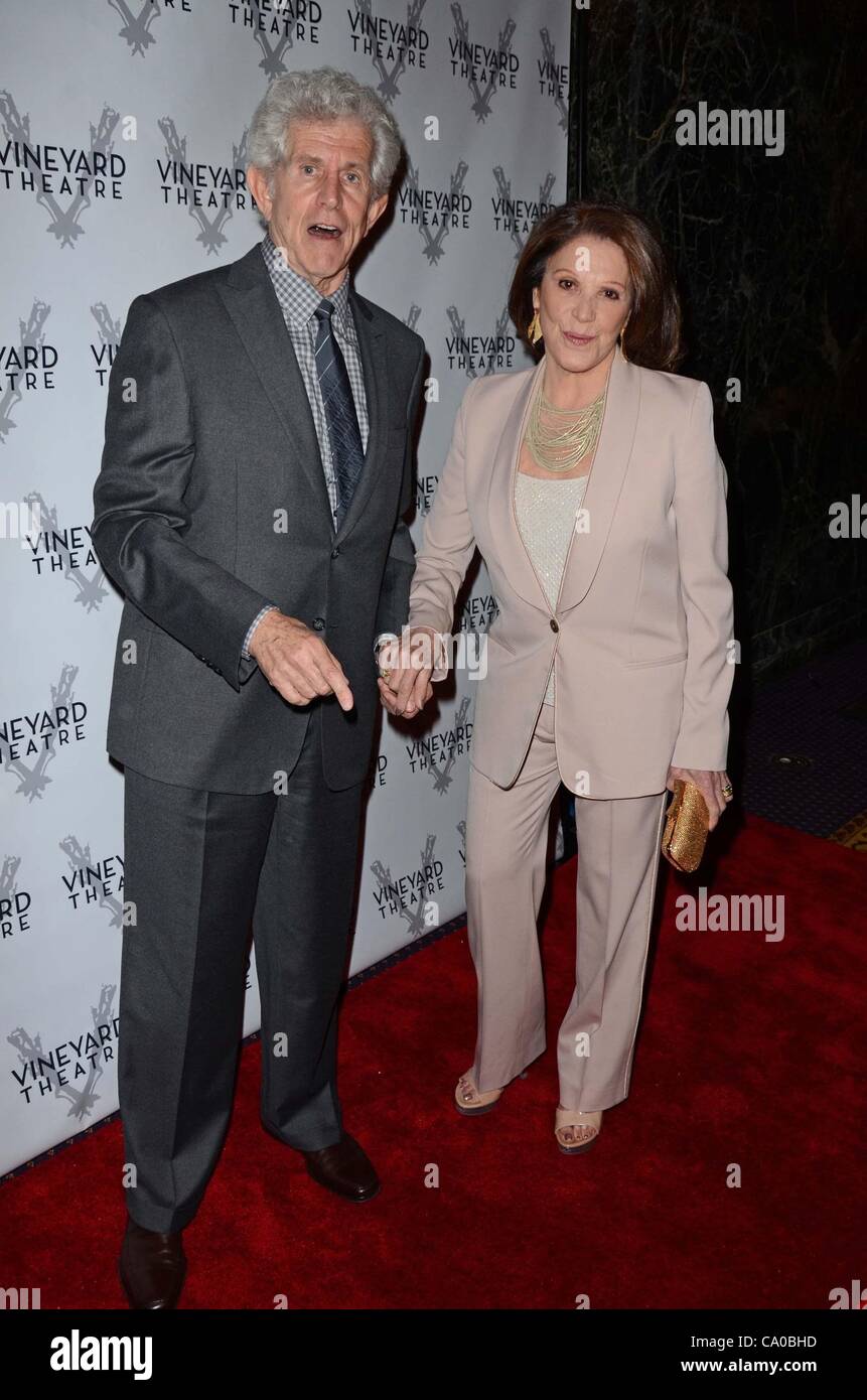 Tony Roberts, Linda Lavin at arrivals for 2012 Vineyard Theatre Gala ...