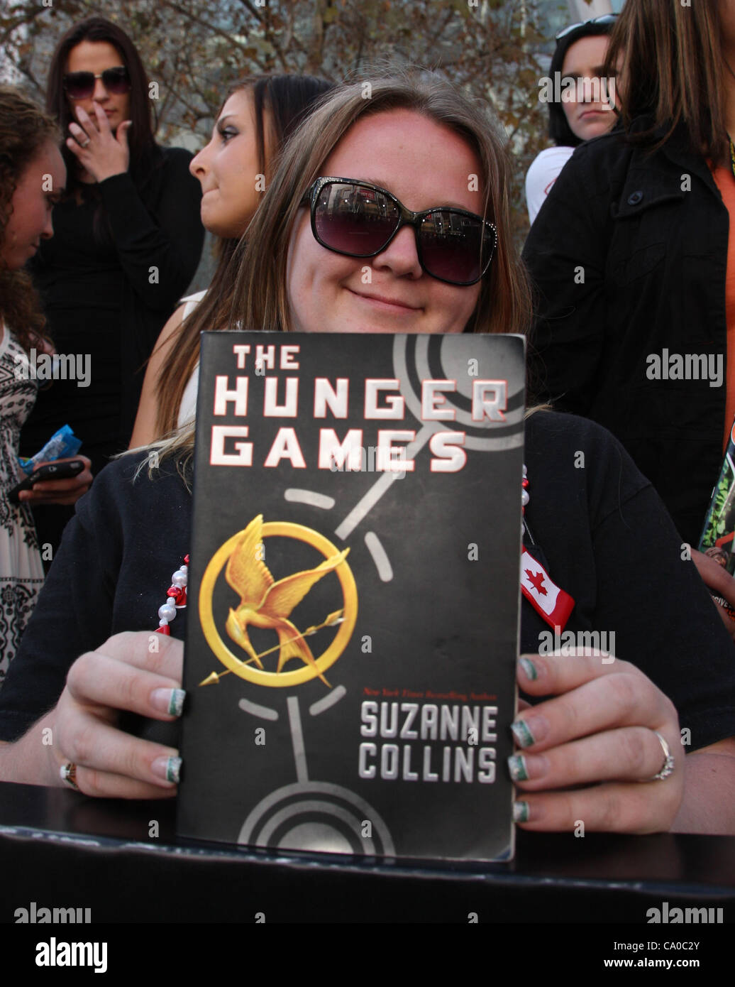 THE HUNGER GAMES FILM FANS THE HUNGER GAMES. WORLD PREMIERE DOWNTOWN ...