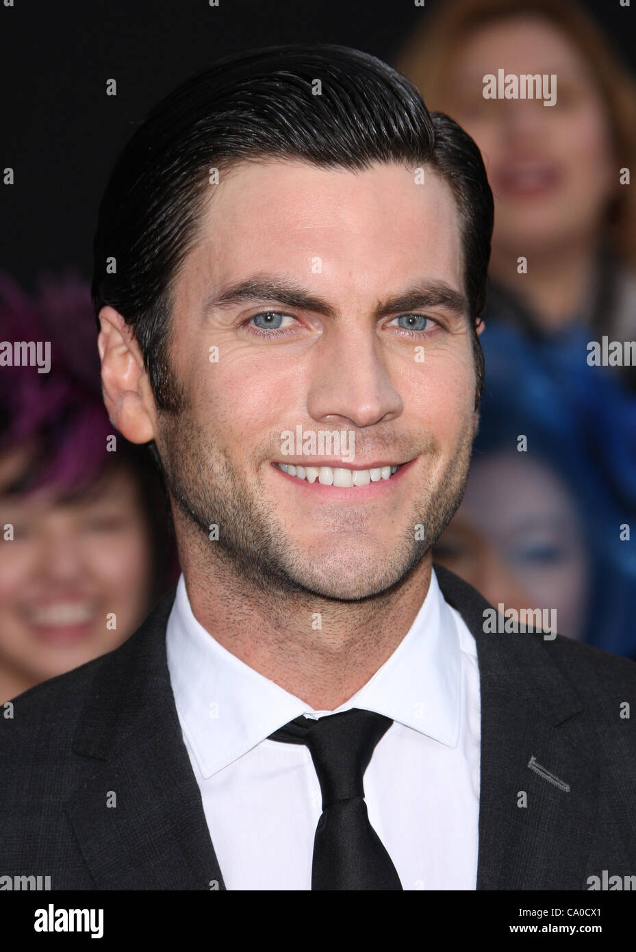 WES BENTLEY THE HUNGER GAMES. WORLD PREMIERE DOWNTOWN LOS ANGELES ...