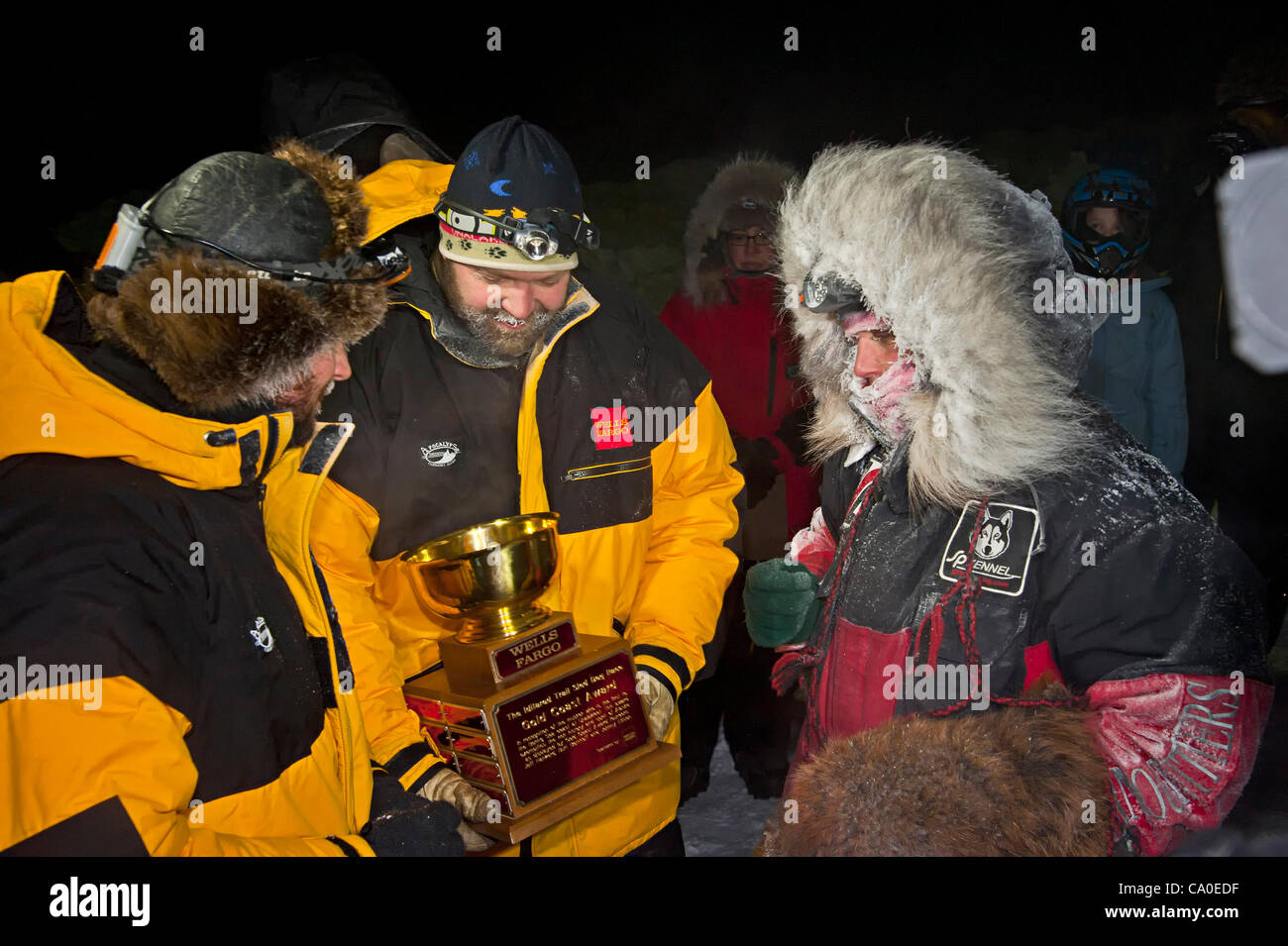 Aliy Zirkle arrives at Unalakleet checkpoint and receives the Gold ...