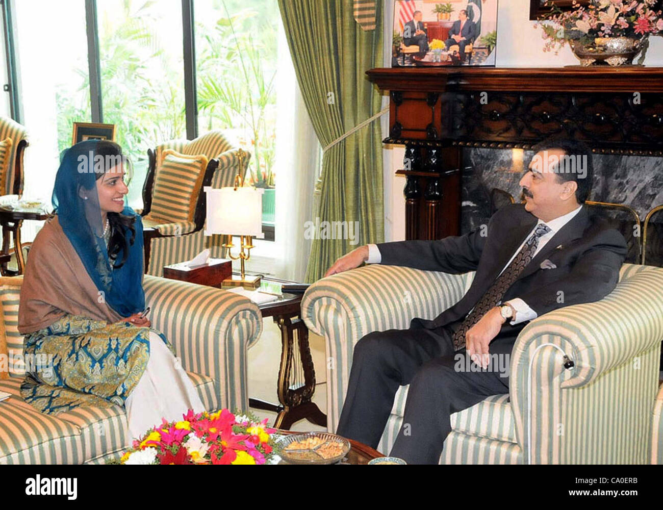 Prime Minister, Syed Yousuf Raza Gilani talks with Federal Minister for ...