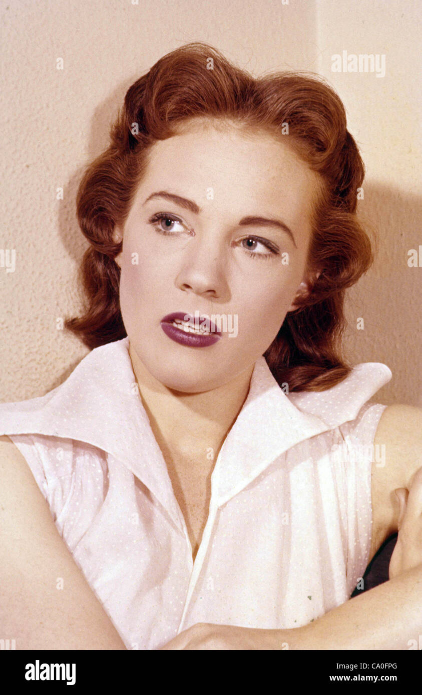 Julie andrews jack hi-res stock photography and images - Alamy