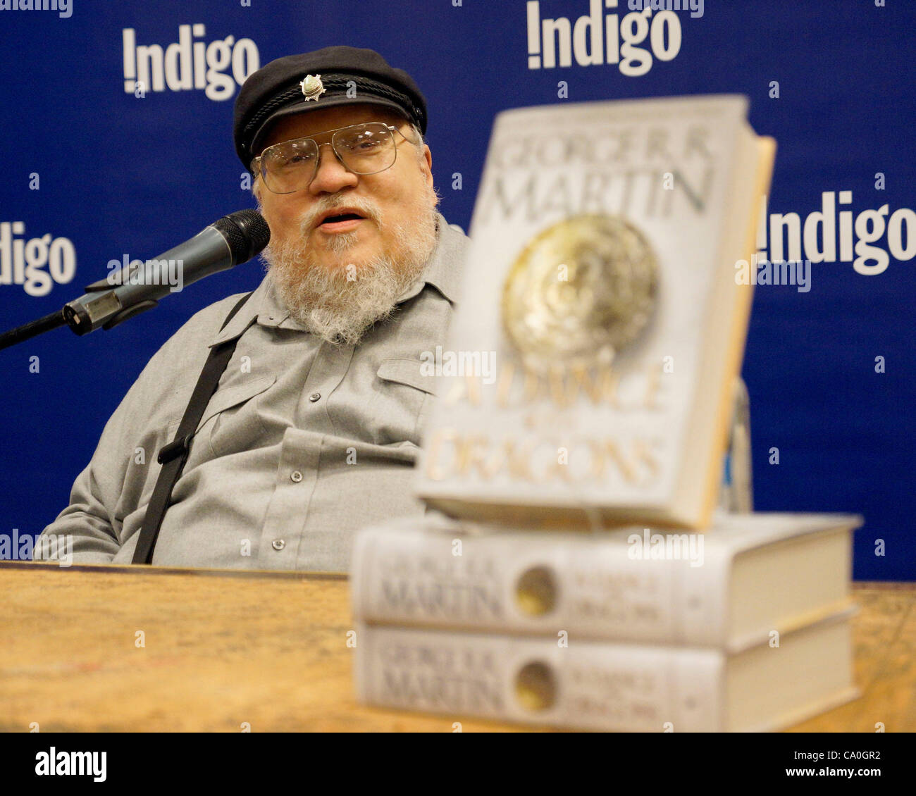 George R R Martin Book High Resolution Stock Photography and Images - Alamy