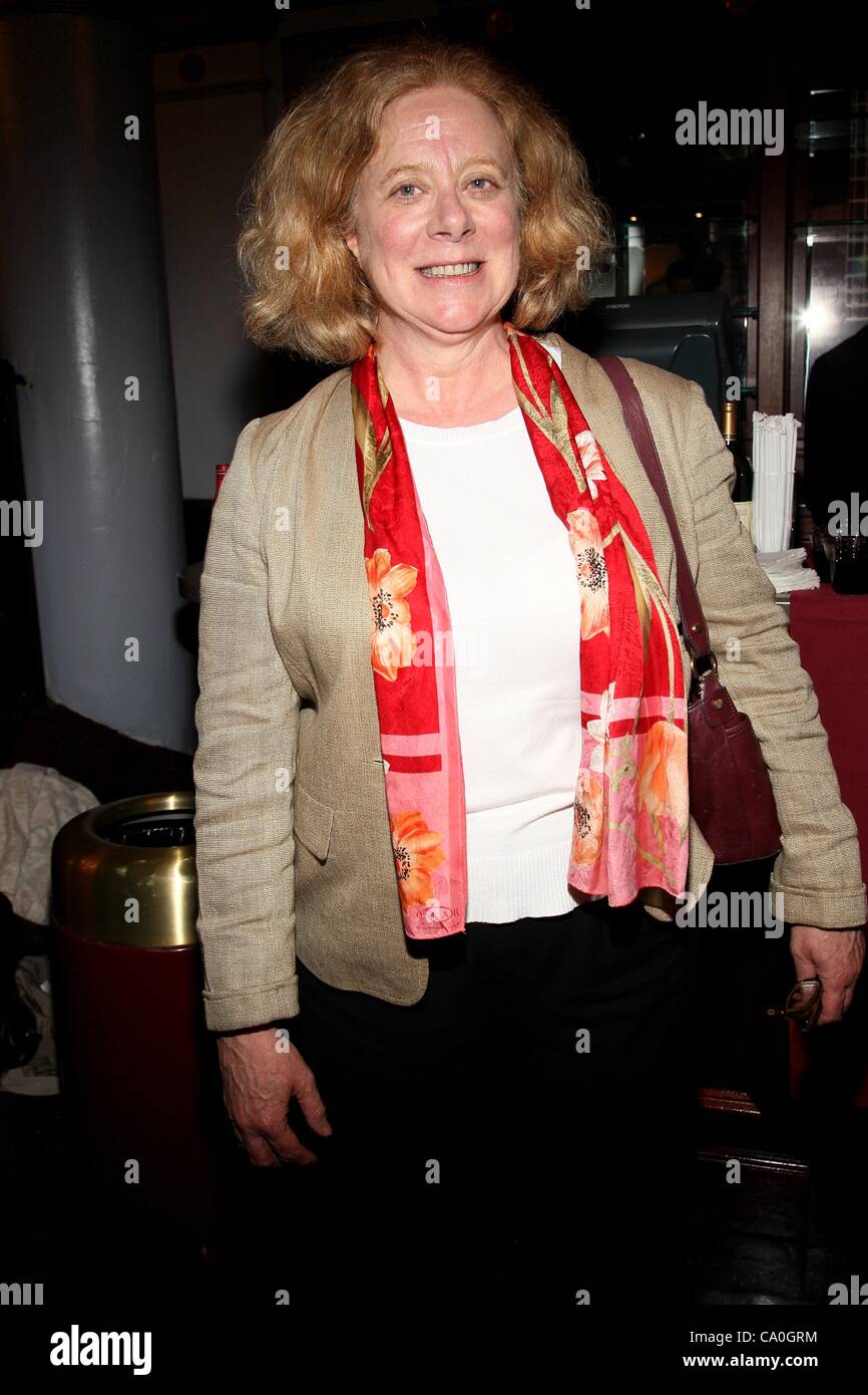 Victoria Bailey at arrivals for The George and Ira Gershwin Theatre ...