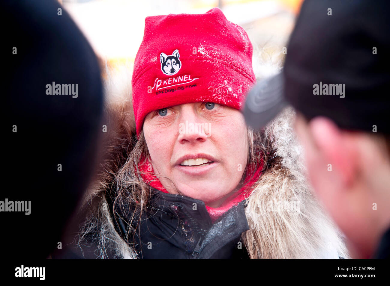 Aliy Zirkle arrives in Nome to claim 2nd place in Iditarod 2012, Alaska ...