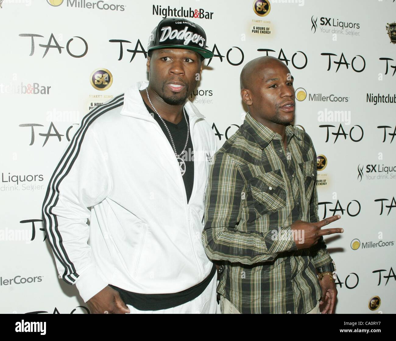Floyd mayweather and 50 cent hi-res stock photography and images - Alamy