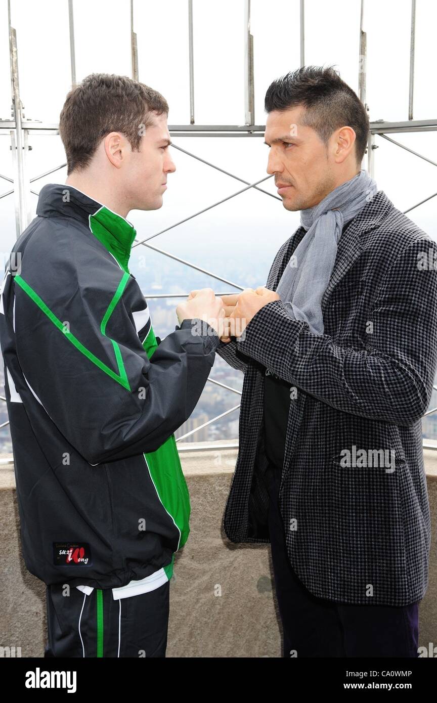 Mack The Knife High Resolution Stock Photography and Images - Alamy