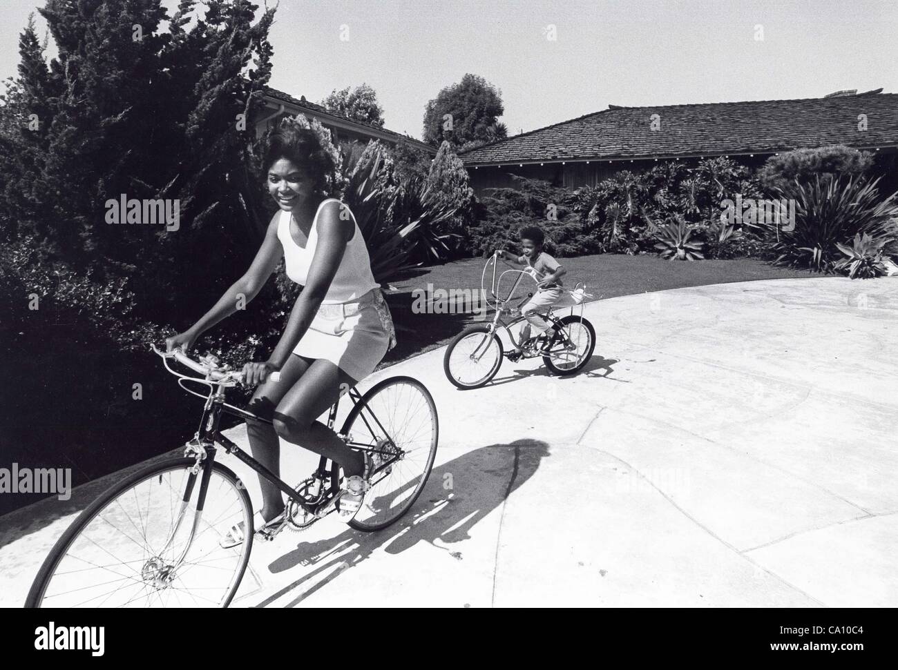 MARY WILSON .Supplied by Photos, inc.(Credit Image: Â© Supplied By ...