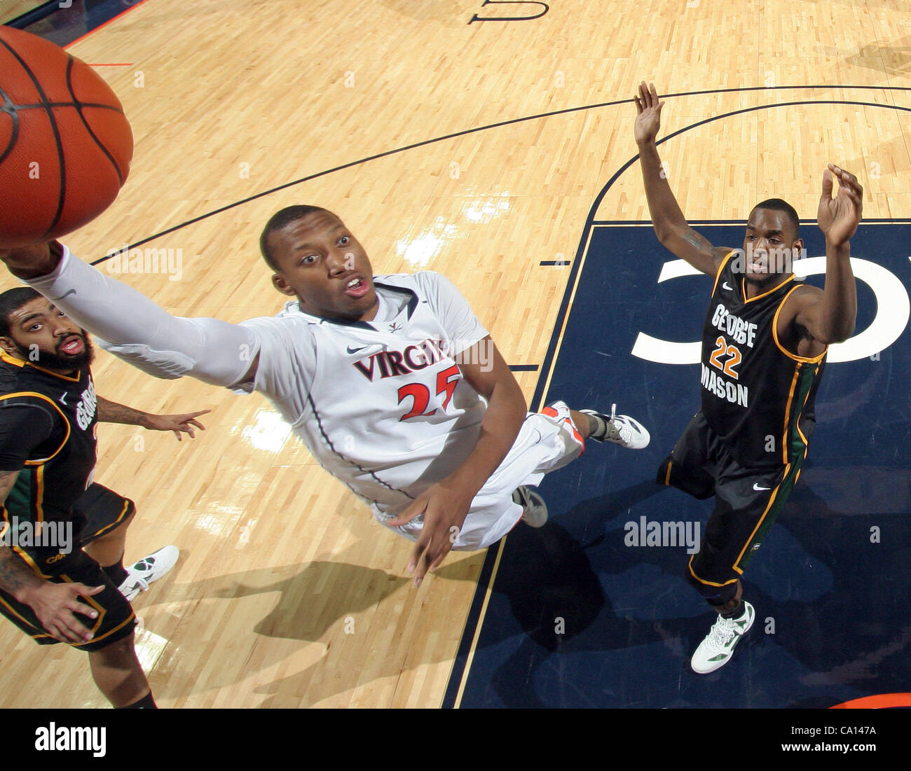 Virginia pearson hi-res stock photography and images - Alamy