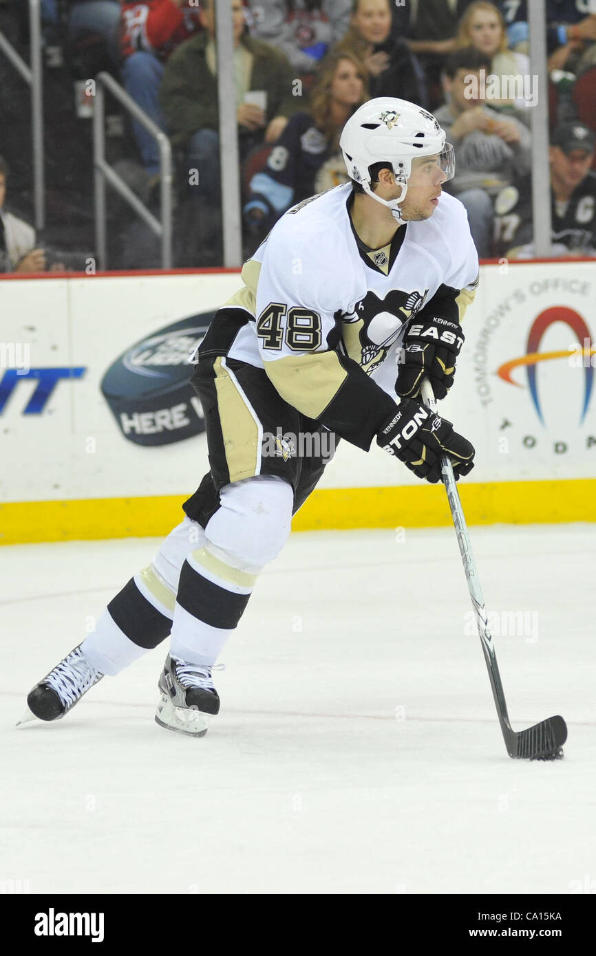 March 17, 2012 - Newark, New Jersey, U.S - Pittsburgh Penguins forward ...