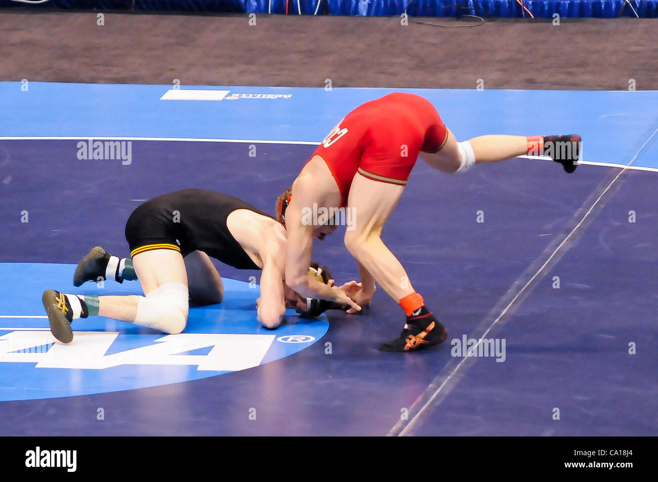 Wrestling takedown hi-res stock photography and images - Alamy