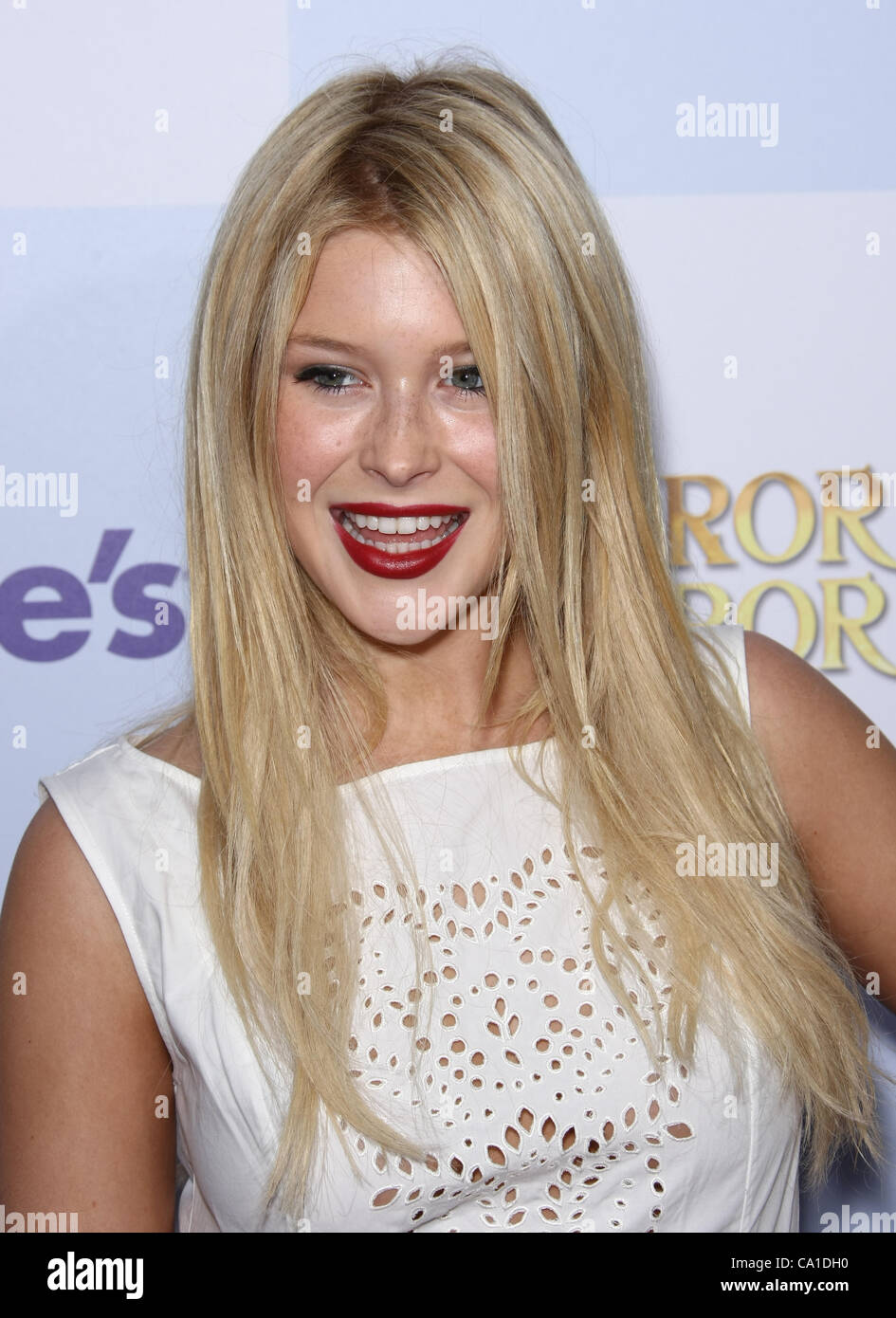 RENEE OLSTEAD MIRROR MIRROR. WORLD PREMIERE HOLLYWOOD LOS ANGELES ...