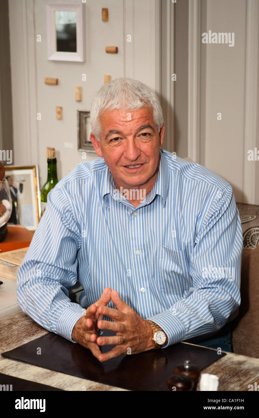 Allan pease hi-res stock photography and images - Alamy