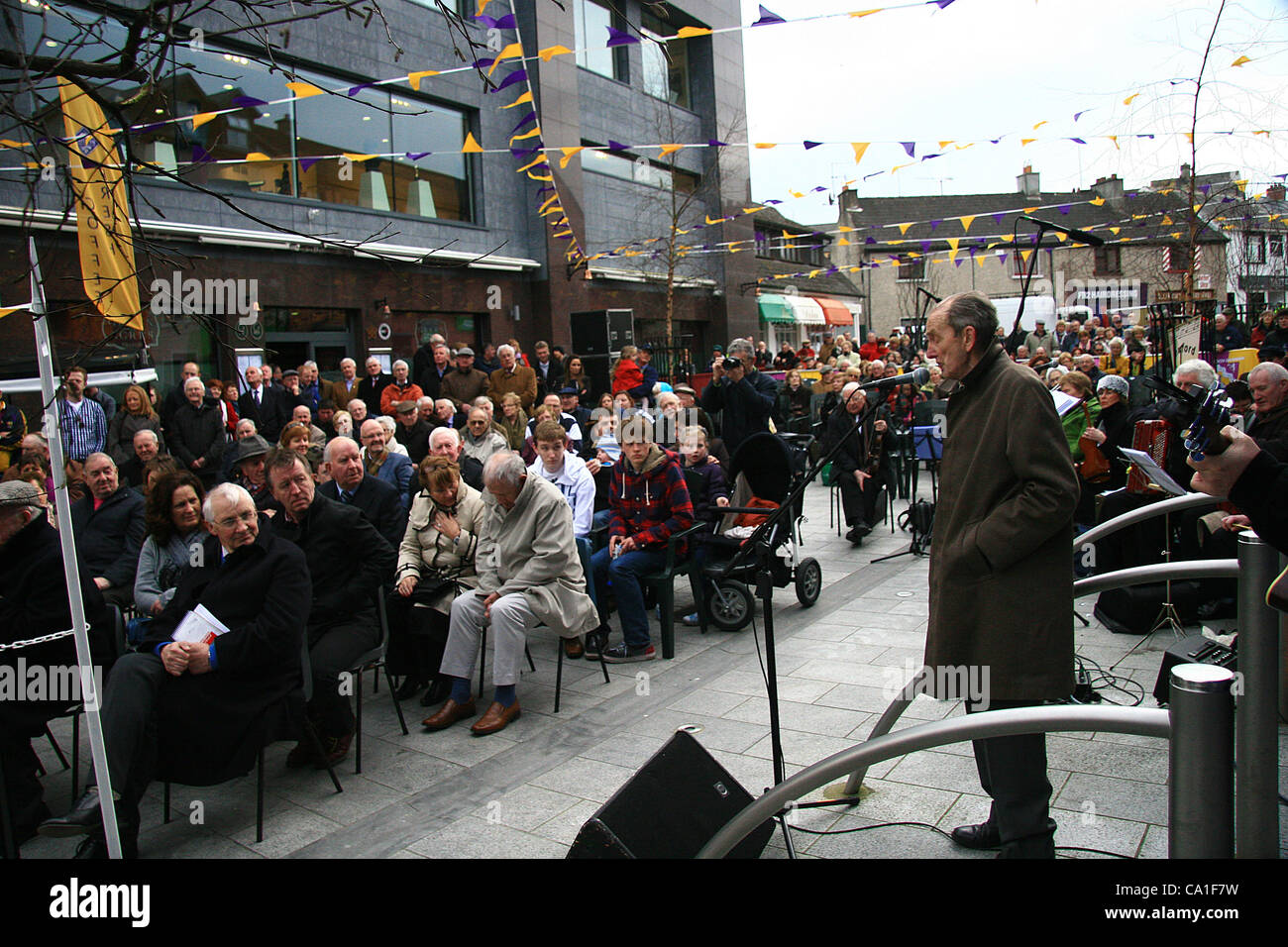Nicky Rackard Statue High Resolution Stock Photography and Images - Alamy